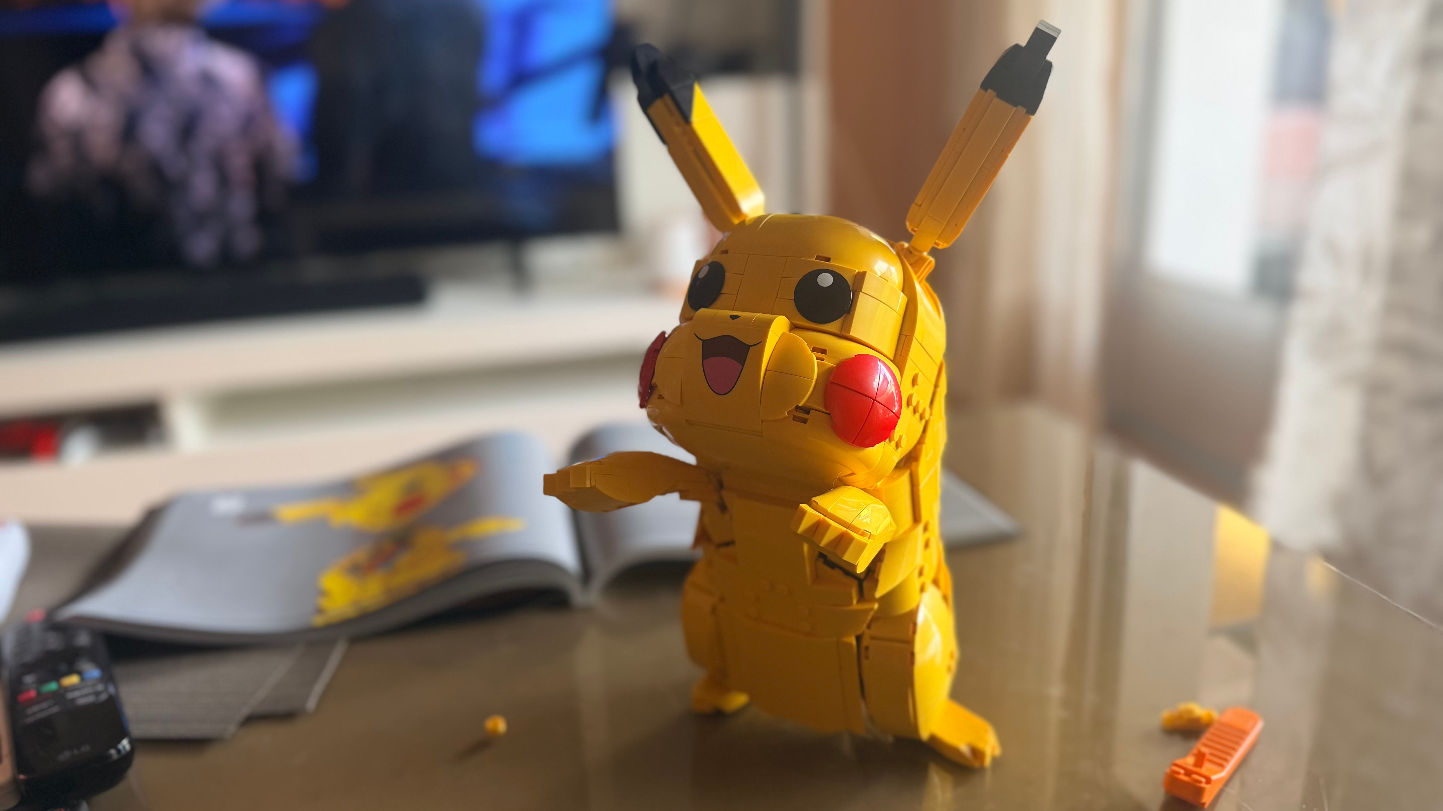 El set de LEGO Pokémon Pikachu es una absoluta locura, pero su montaje ...