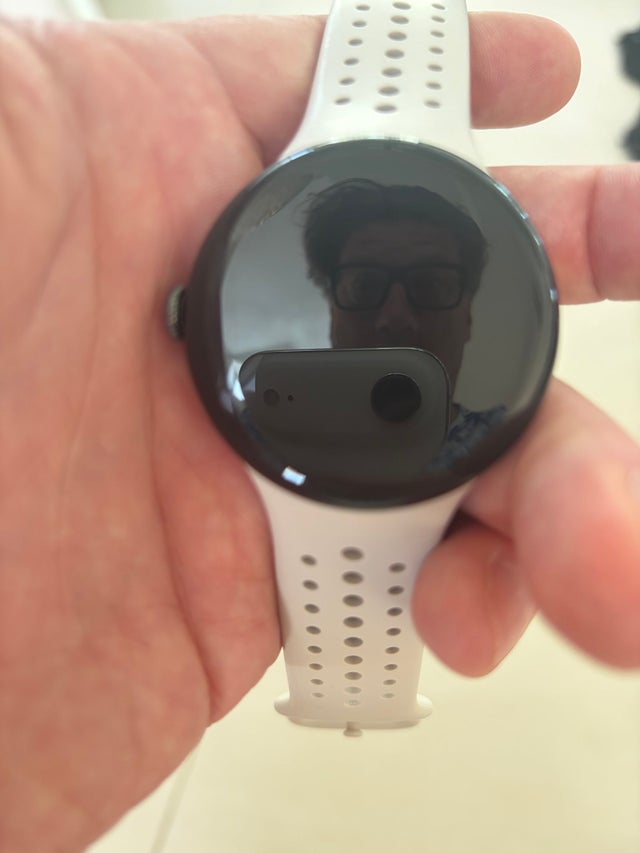 Alguien se habría encontrado el supuesto Google Pixel Watch 5 en el ...