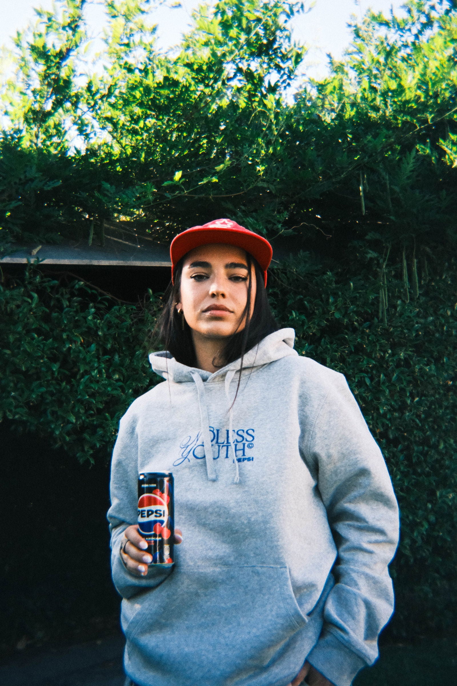 Pepsi x ScrapWorld: la colección que viste la rebeldía con sabor a ...