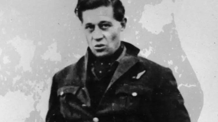 Así era el escuadrón de millonarios de la RAF en la Segunda Guerra ...