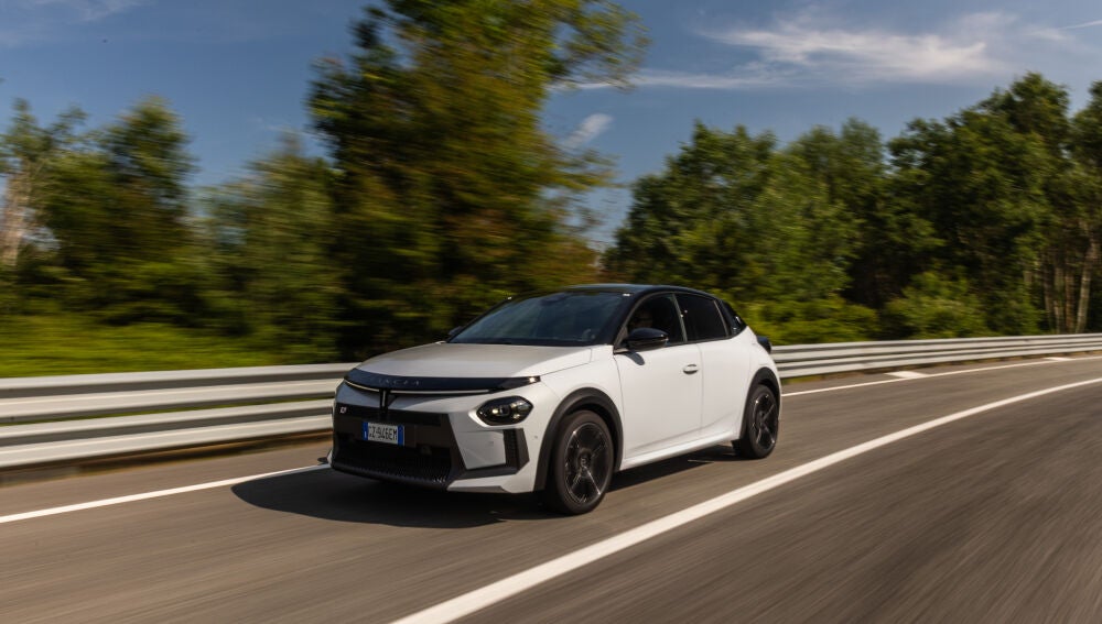 Ypsilon HF: espíritu de rallye