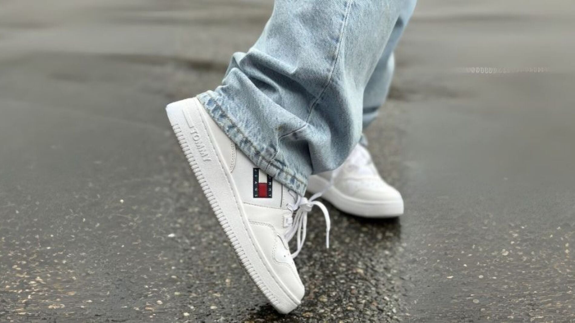 El básico premium que todo armario necesita: zapatillas Tommy Jeans ...
