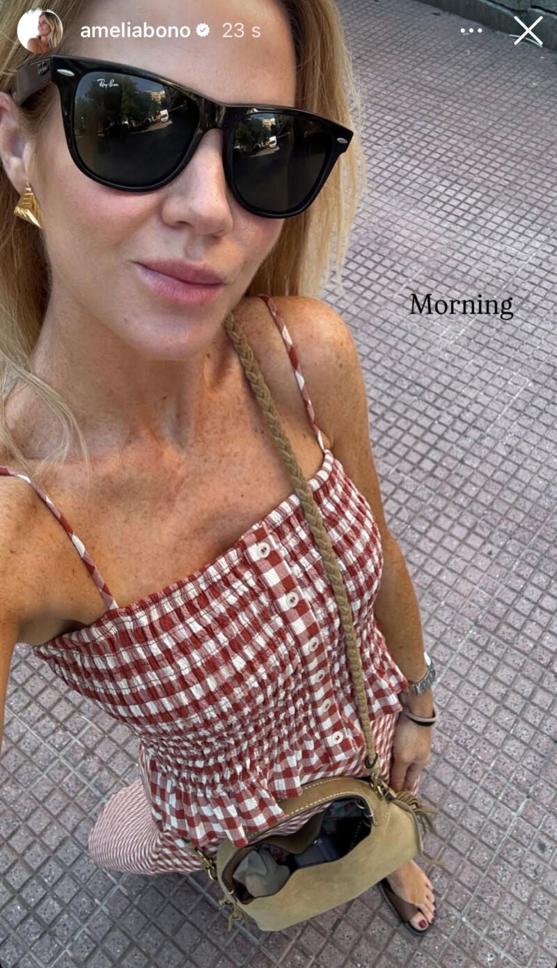 Amelia Bono empieza los 44 años con estilazo: top de cuadros vichy de Zara que está rebajado y ...