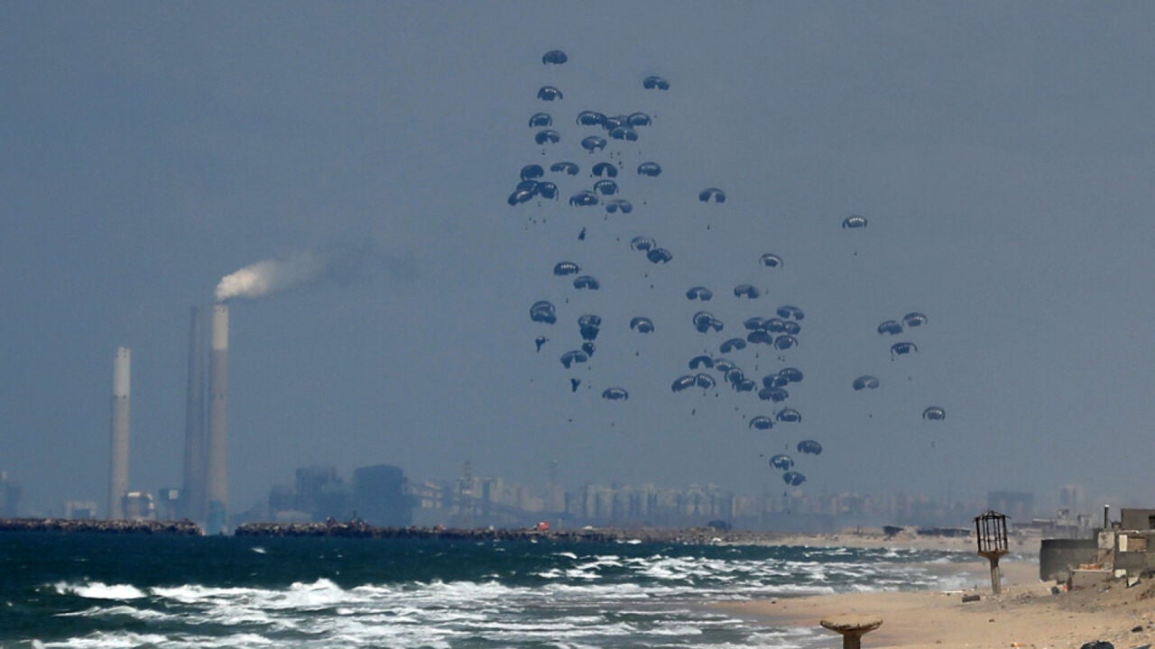 El ejército israelí anuncia la construcción de una tubería para enviar ...
