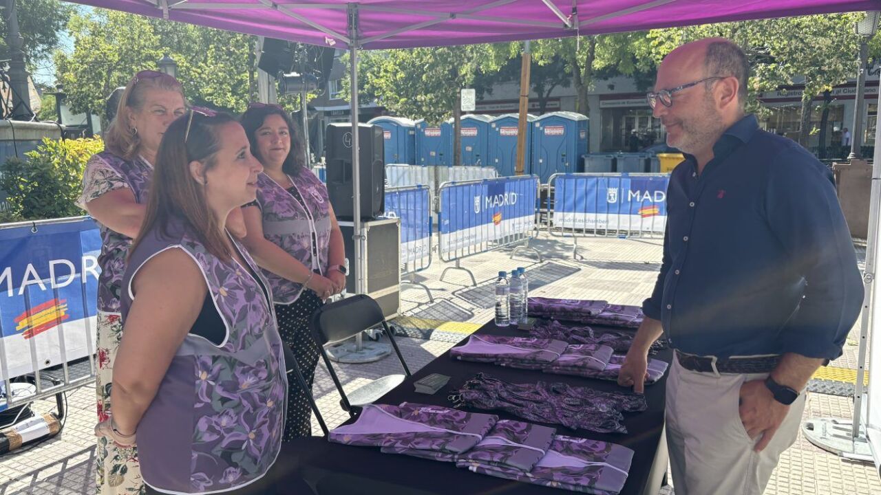Piel violeta para unas fiestas más seguras