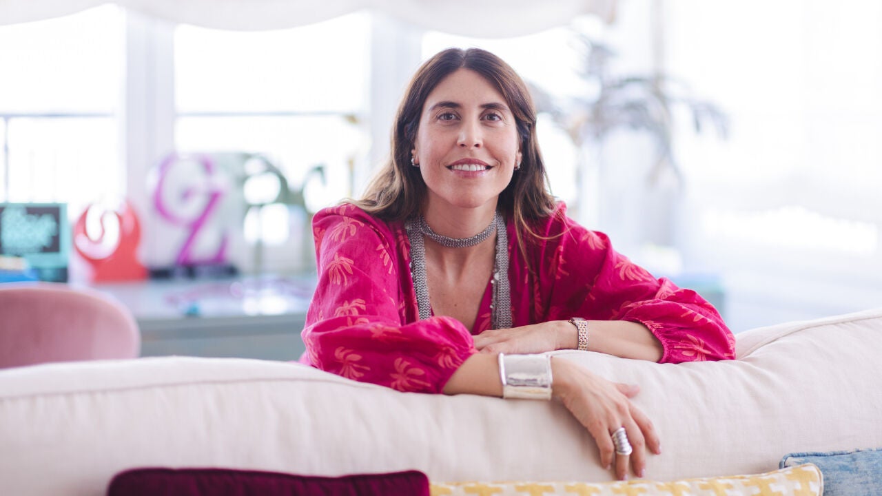 Ana Brito: «Lo bueno que tenemos los españoles es que sabemos reírnos ...
