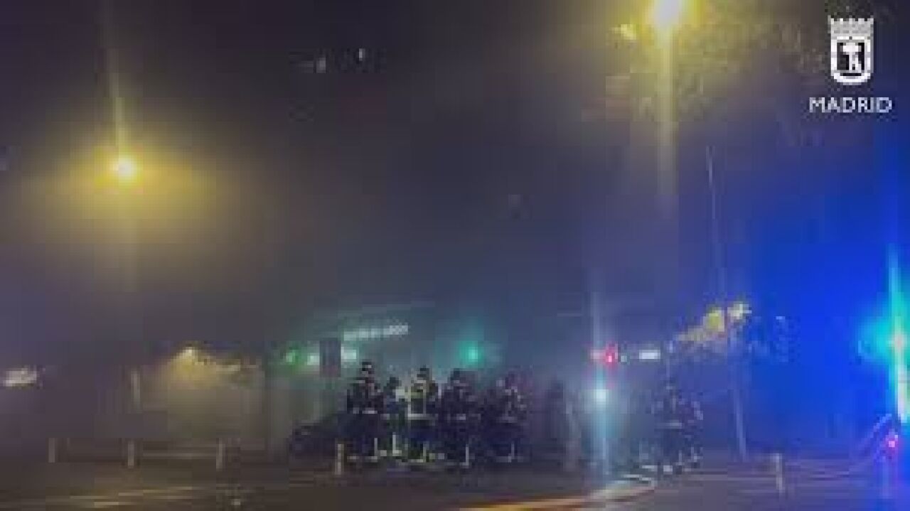 Incendio en el barrio de Retiro: seis coches calcinados y decenas de ...