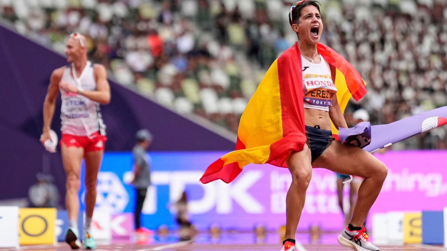 Exhibición de oro de María Pérez en los 35 kilómetros marcha