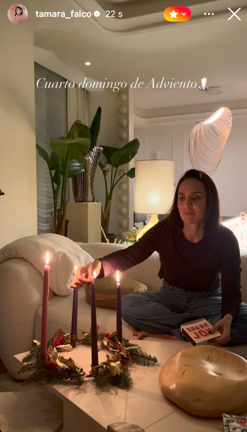 Tamara Falcó vuelve a marcar estilo en casa: el look sencillo y ...