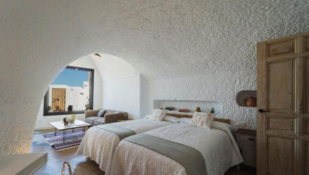 El alojamiento en forma de cuevas más innovador de Granada