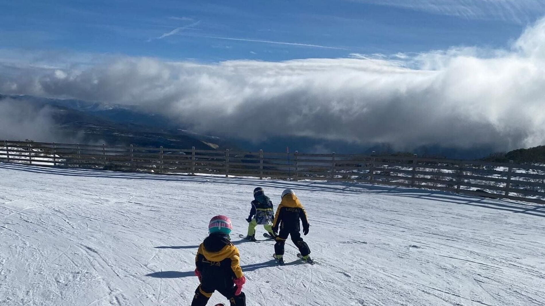 Las estaciones de esquí de San Isidro y Leitariegos dispondrán este fin ...