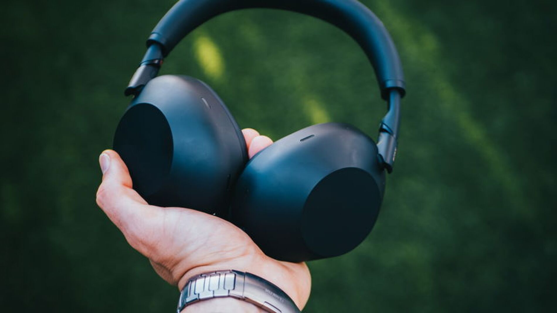 Estos auriculares Sony son referencia en cancelación de ruido, y ahora ...