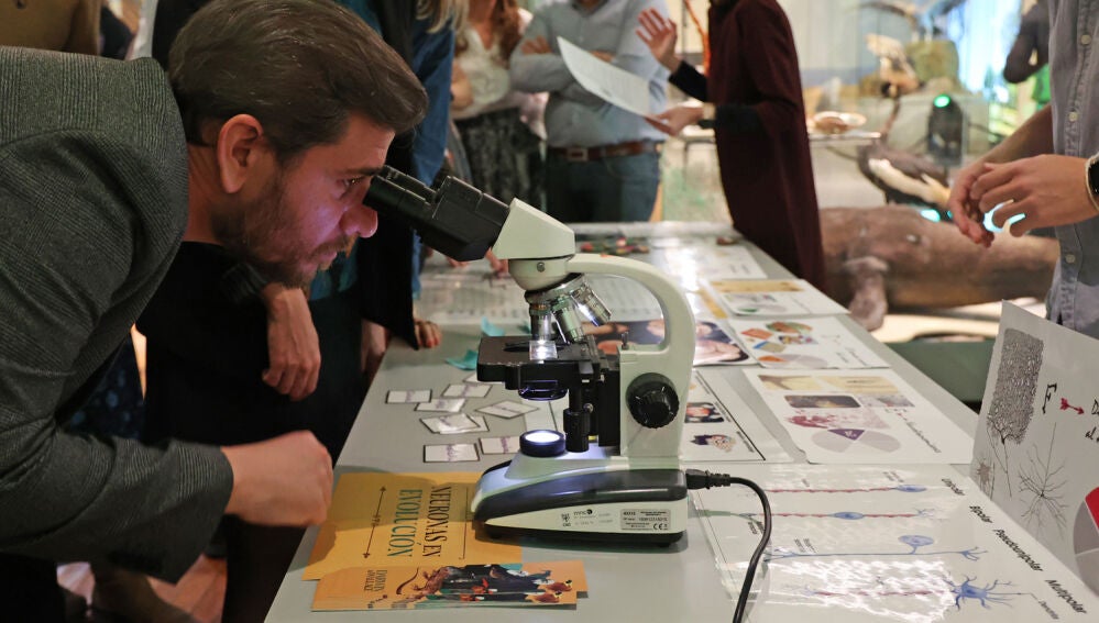 Una cita para enamorarse... de la ciencia