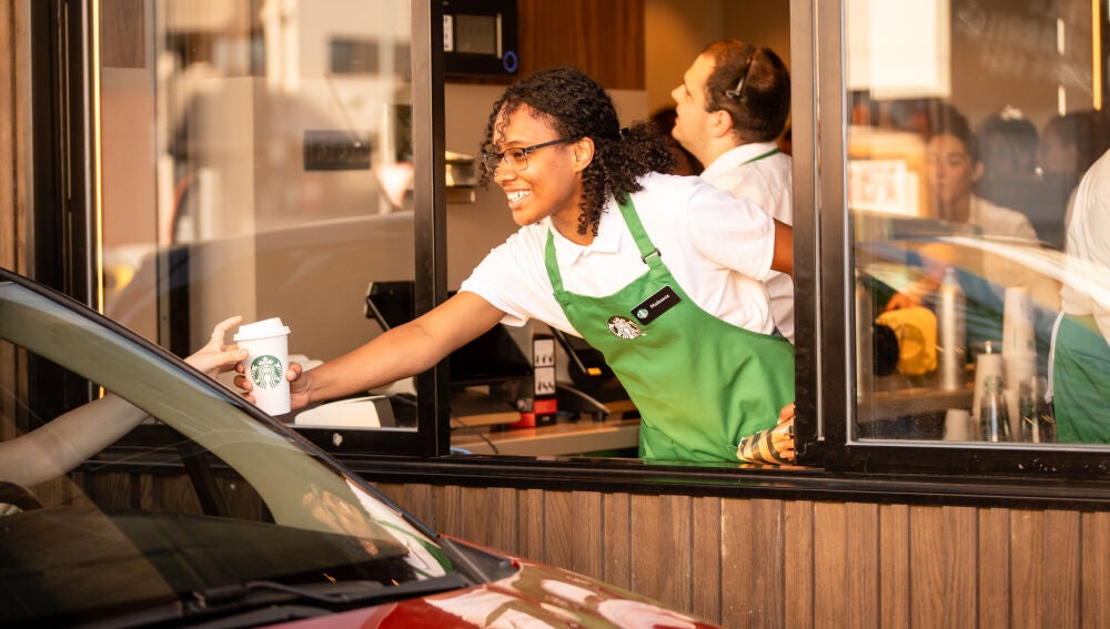 Starbucks revoluciona su negocio en España: abre sus primeros ...
