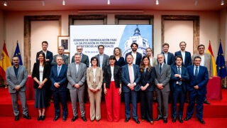 Los grandes operadores firman un acuerdo histórico para unificar la ...