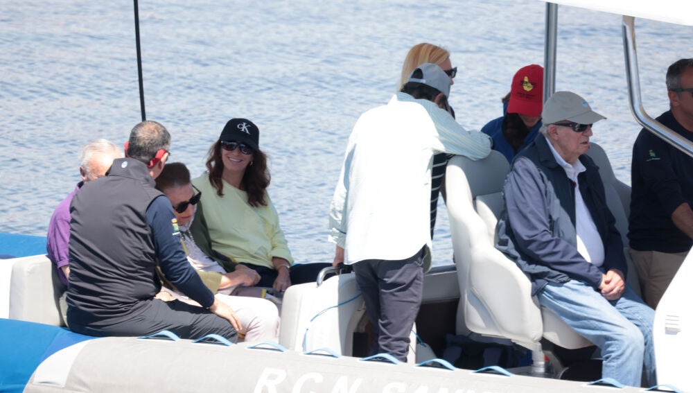 Don Juan Carlos sale a navegar con la infanta Margarita y María Zurita ...