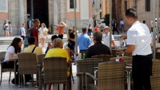 La Comunitat Valenciana lidera el crecimiento del sector servicios en ...