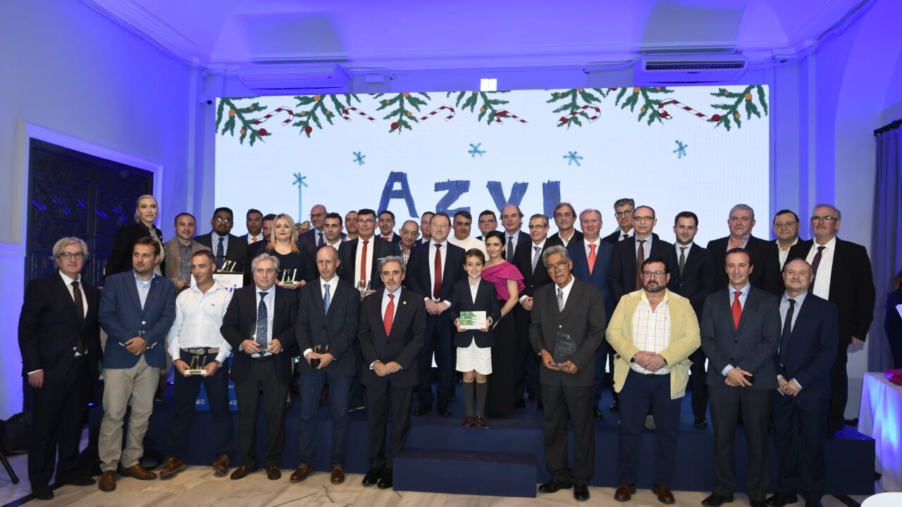 Grupo Azvi vuelve a reconocer a su equipo en la decimosexta edición de ...