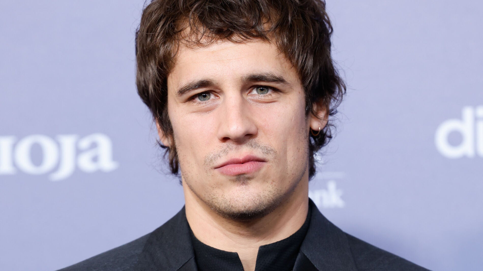 De Martiño Rivas a Joaquín Prat: los chicos se ponen románticos en San ...