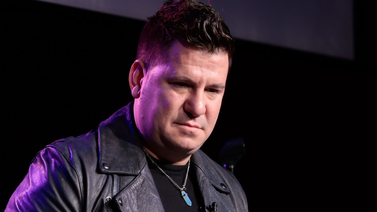 Lucas le amarga el éxito a Andy tras vender más que Rosalía: “Ese éxito ...