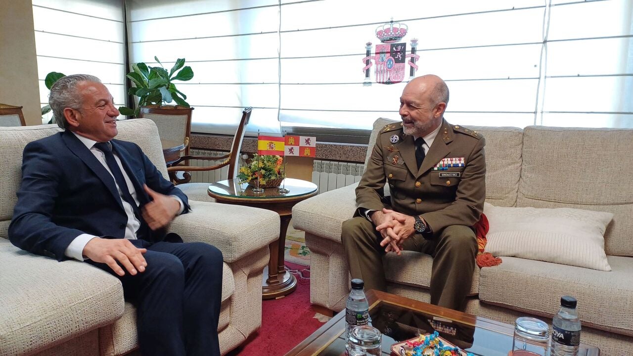 Sen agradece al general González Díez su profesionalidad al frente de ...
