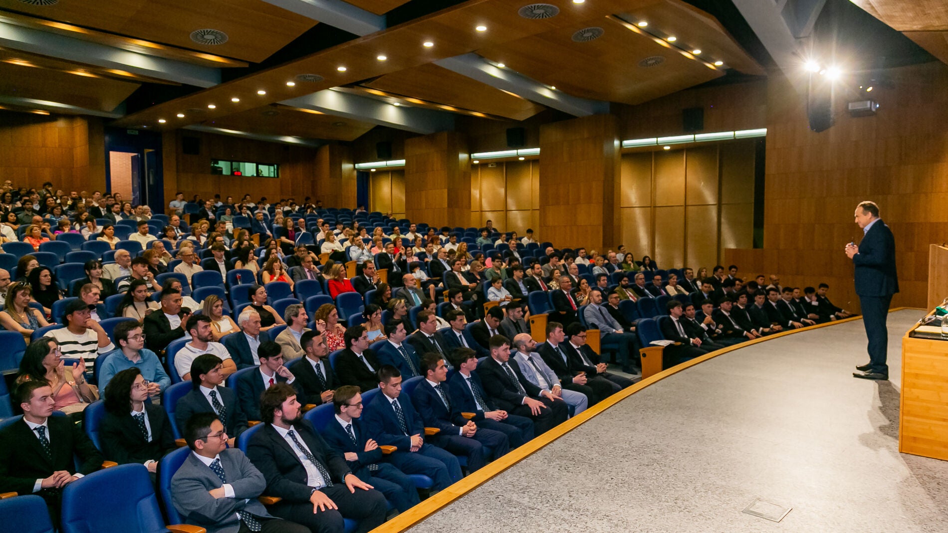 Conferencia de José Luis Enríquez en Retamar