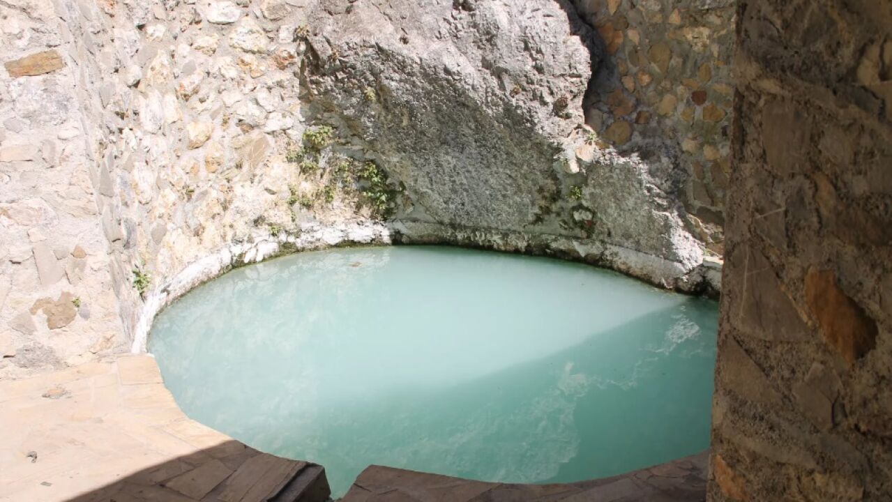 Así son las 'piscinas termales' de origen romano que ya se conocían en ...