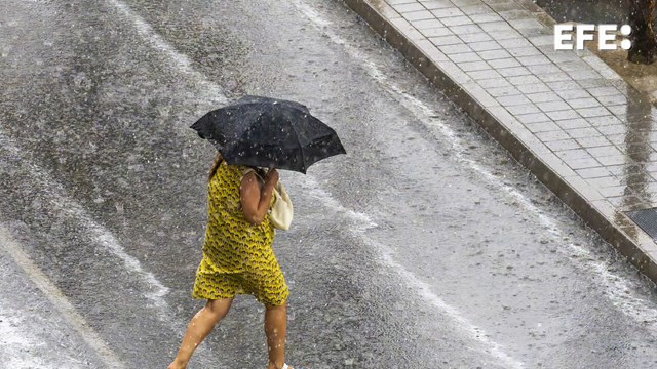 Última hora de la AEMET, en directo: aviso naranja por fuertes ...
