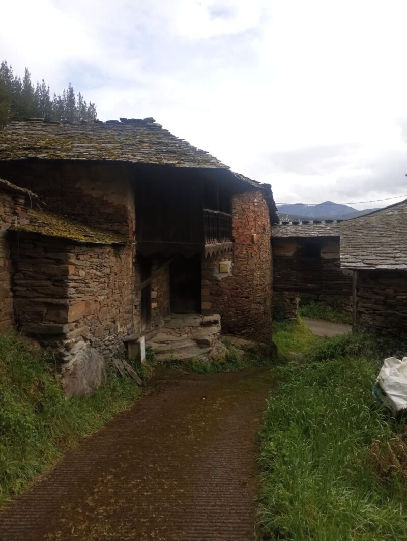 Argul, el pueblo escondido que te lleva al medievo en Asturias