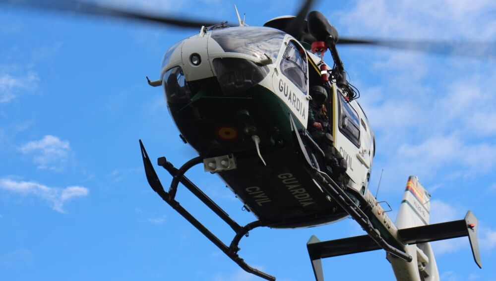 La Guardia Civil asturiana refuerza su flota con un helicóptero de ...