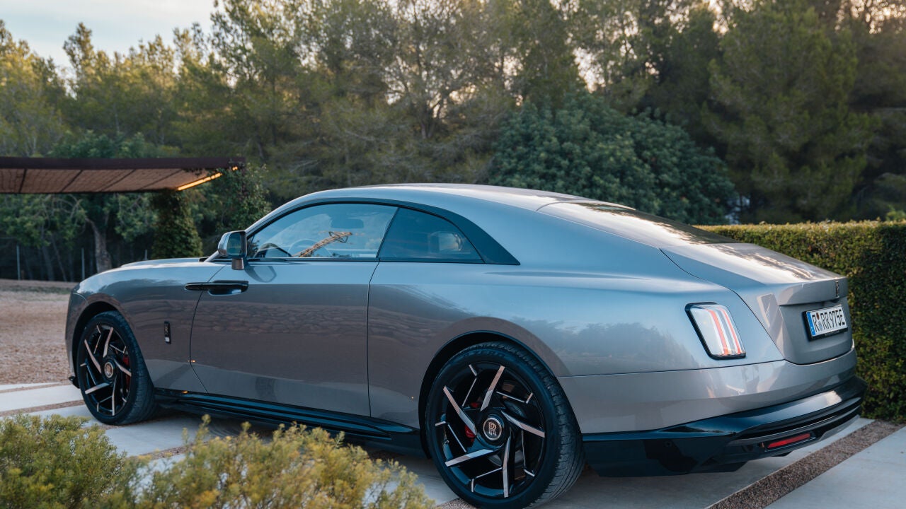 Black Badge Spectre eléctrico, el Rolls Royce más sofisticado