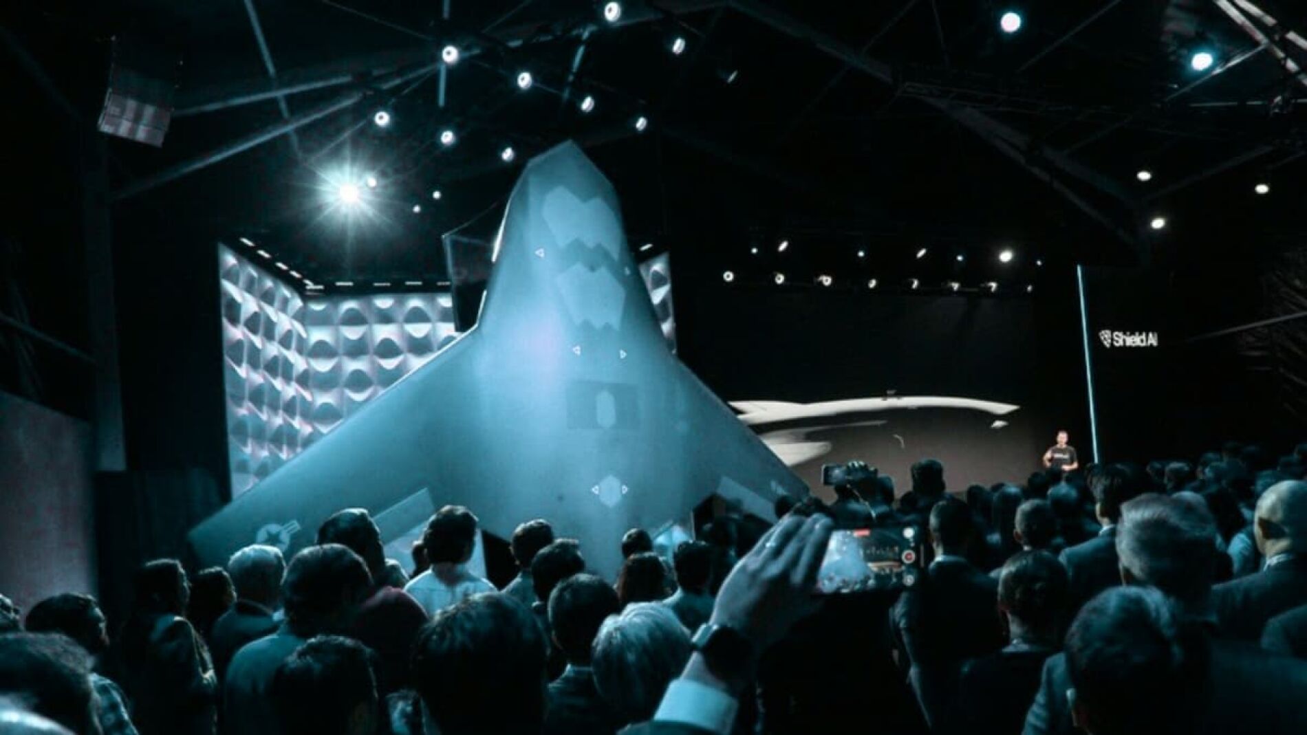 El X-BAT y la nueva era de los “jets sin piloto”: es capaz volar más de ...