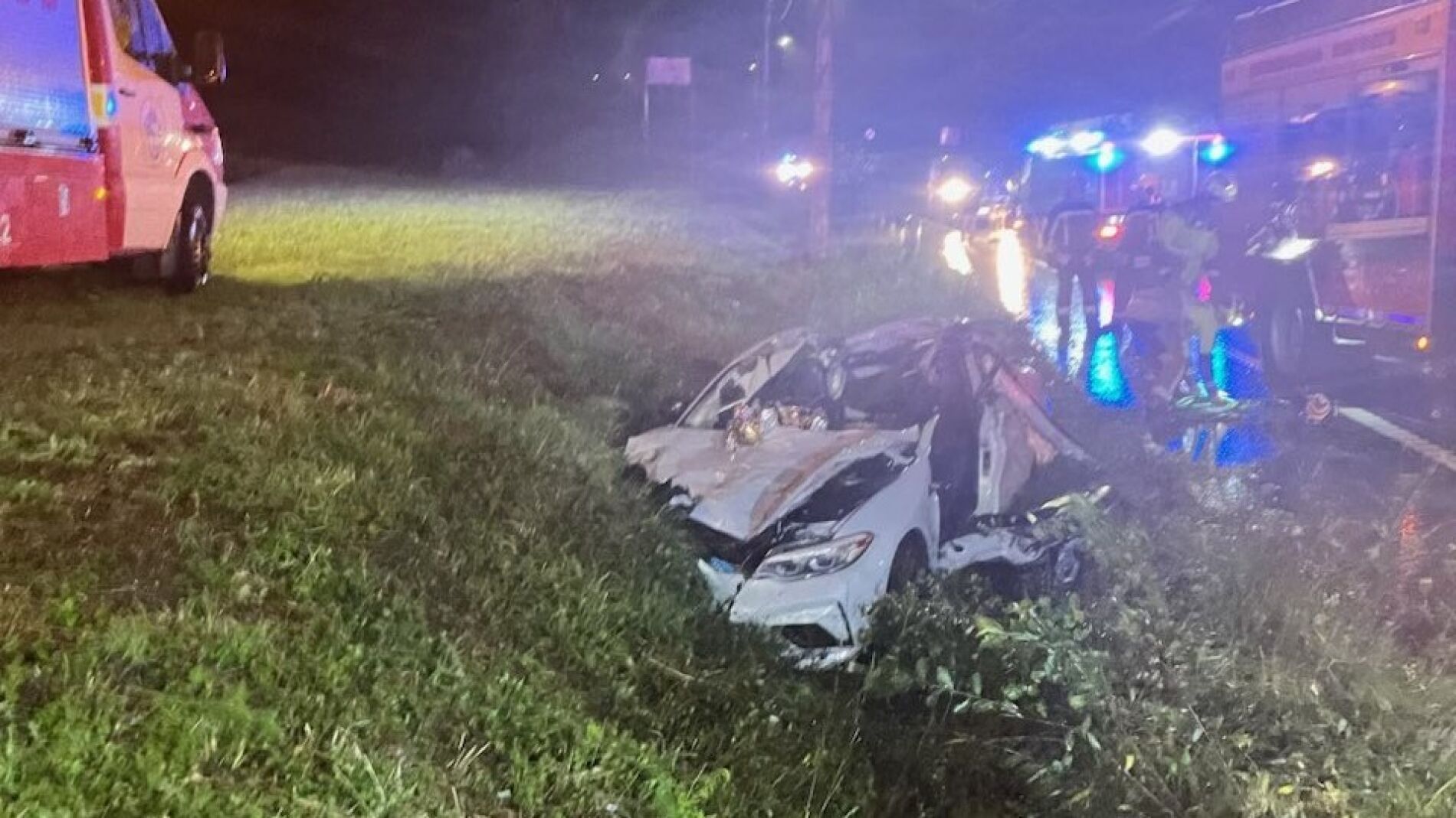 Muere un joven de 31 años al colisionar su coche contra un caballo en ...
