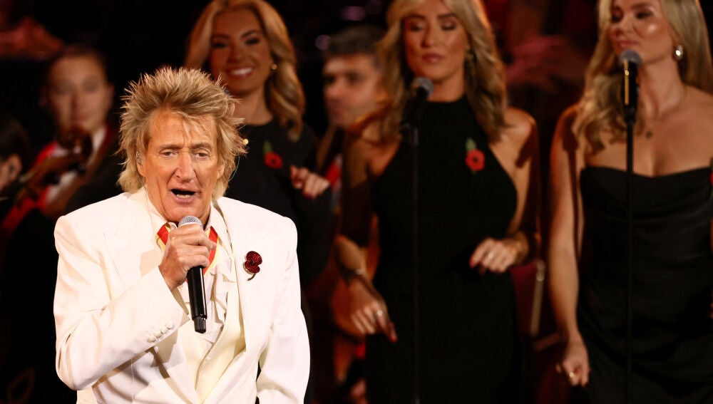 Rod Stewart desata la ira por el contoneo de sus caderas ante la ...