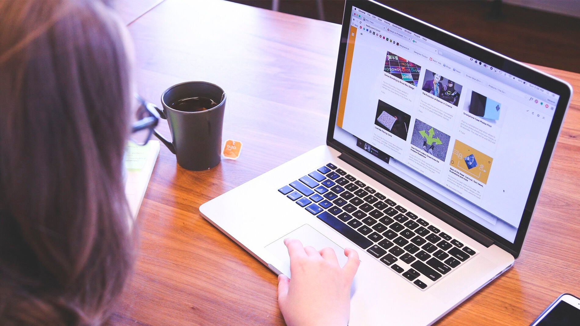 El Banco de España y la Policía Nacional advierten del tabnabbing: cuidado con este tipo de ...