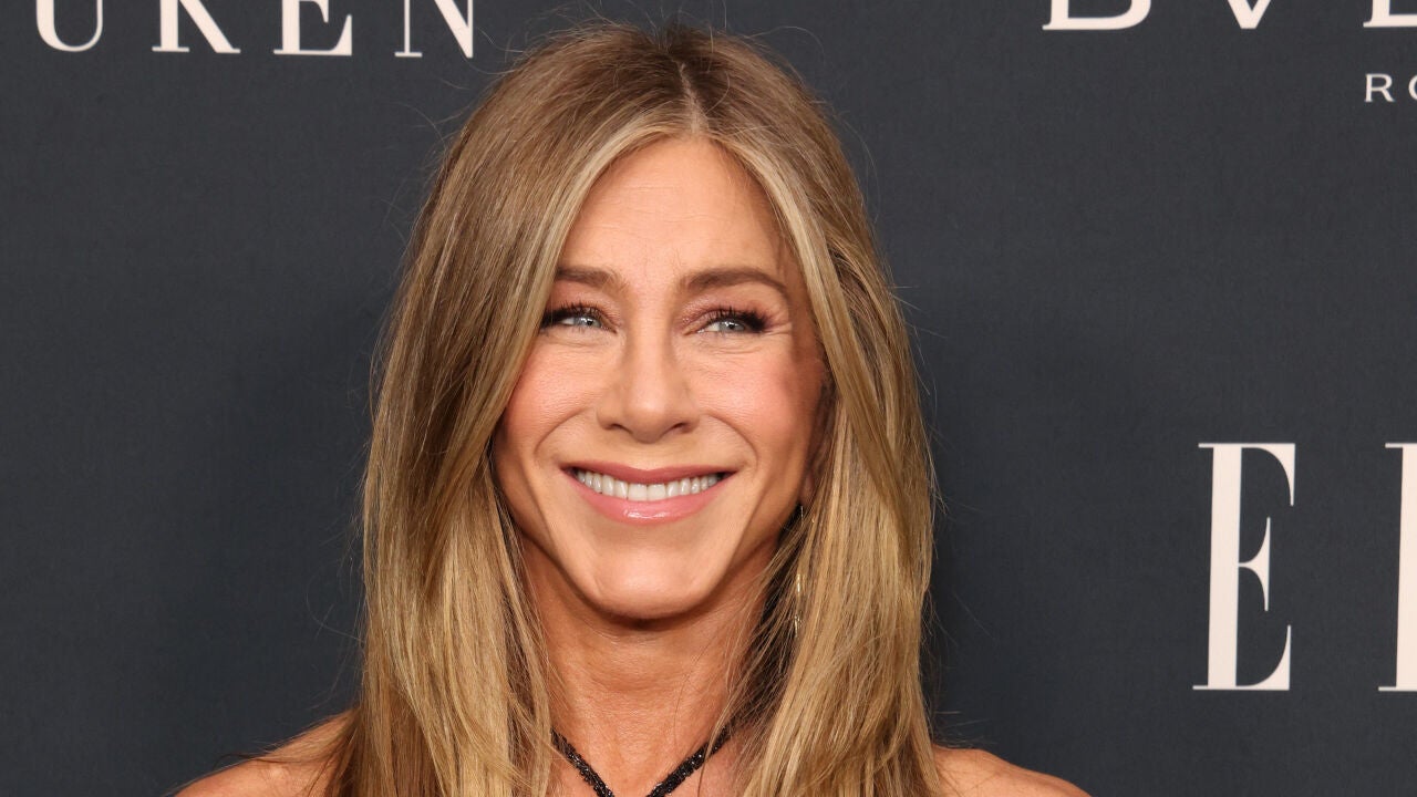 Jennifer Aniston cumple 57 años y analizamos el estilo effortless que ...