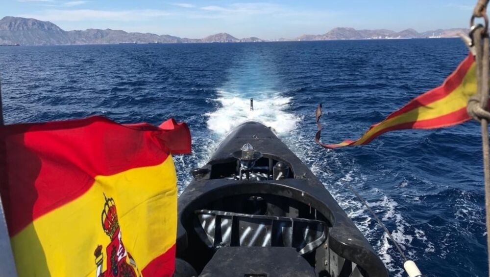 La Armada española pone a la venta este histórico submarino tras 40 ...