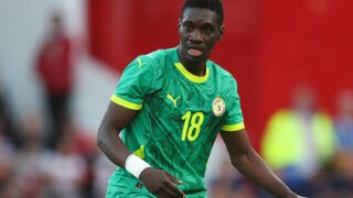 Atentos a... Ismaïla Sarr, el jugador que con su primer gran sueldo ...